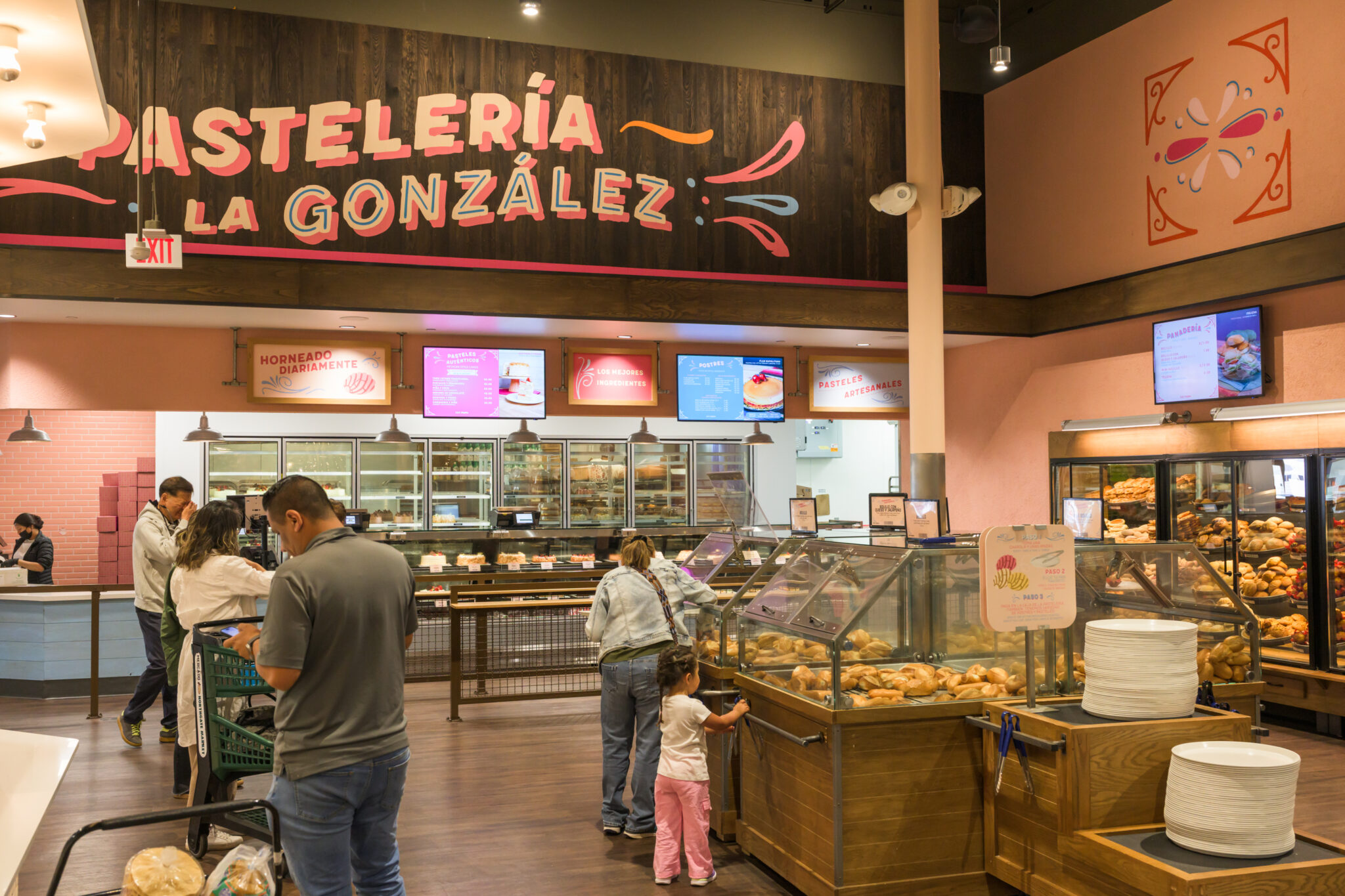 Mercado Gonzalez: Where California Agriculture and Mexican Heritage ...